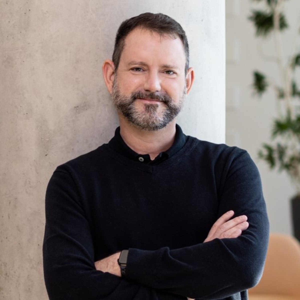 Apple security chief Thomas Moyer found not guilty of bribery charges ...